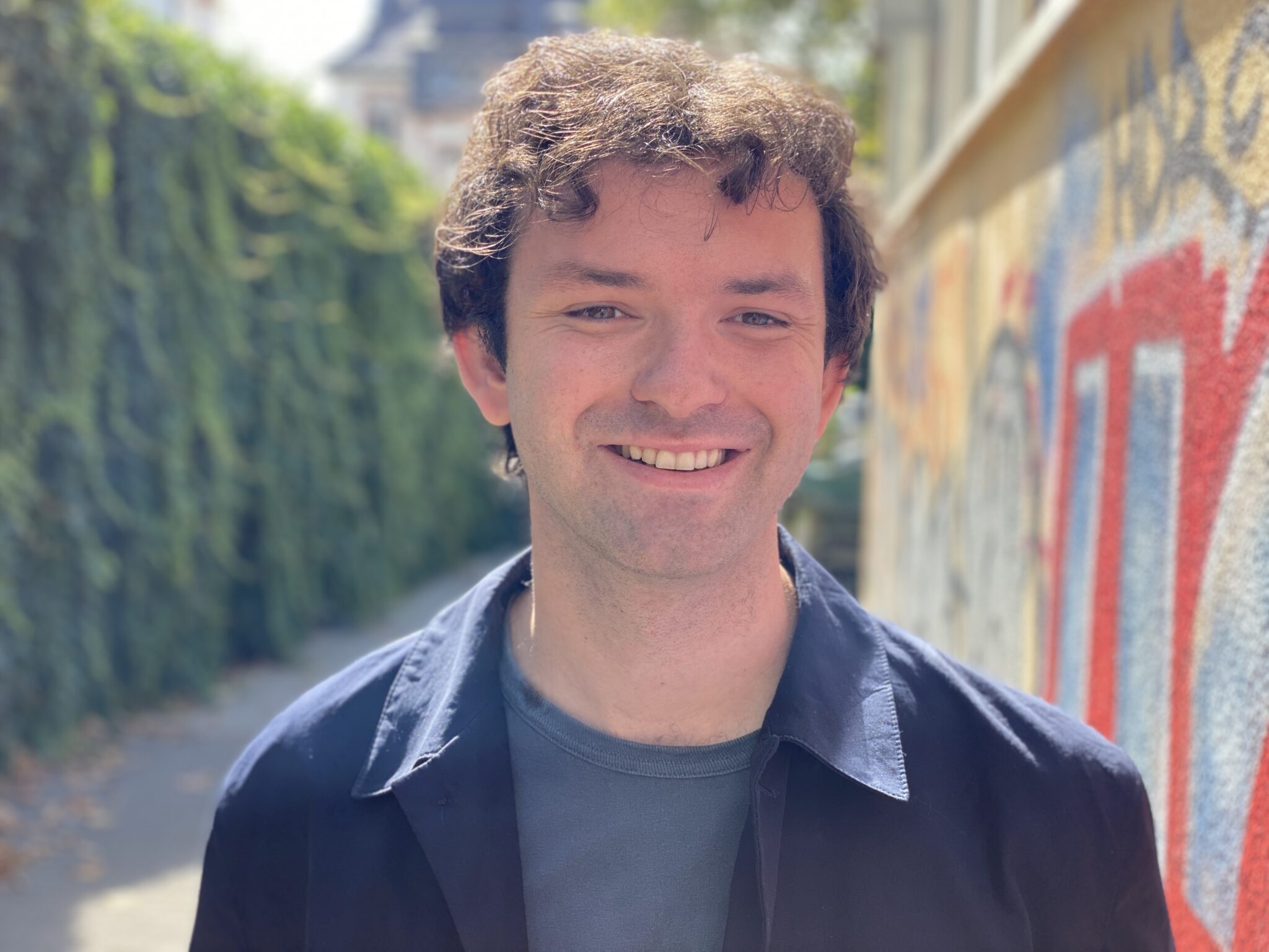 Service – Kaweh Mansoori